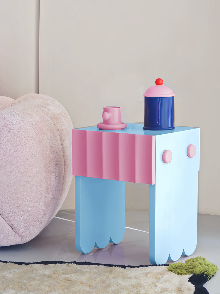 Open media 1 in modal